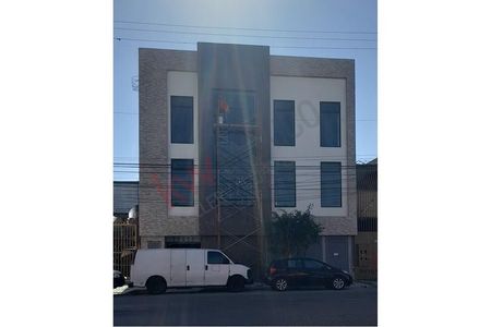 SE VENDE EDIFICIO EN CALLE 7 ZONA CENTRO TIJUANA 1,444 M2 CONSTRUCCION | EasyBroker