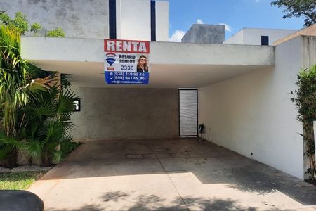 Casa en renta amueblada en Privada Álamo Santa Gertrudis Copó | EasyBroker