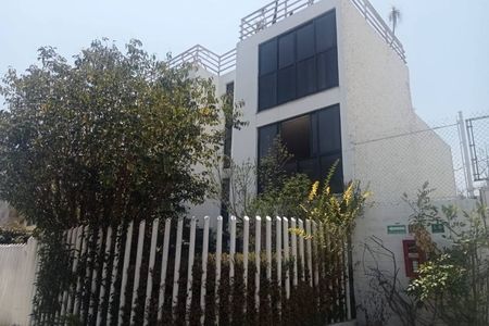 SE RENTA EDIFICIO EN CTO. HISTORIADORES, SATÉLITE | EasyBroker