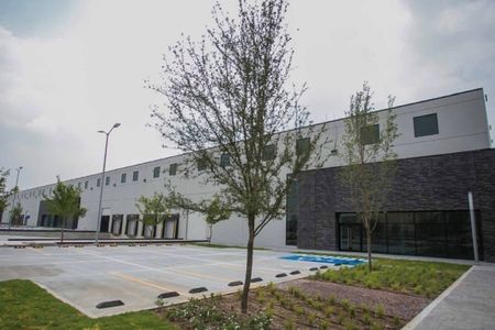 Bodega industrial por el aeropuerto en renta en Apodaca | EasyBroker