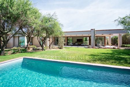 Casa en Piedra Roja, excelente estado, y lindo jardín borde cancha de ...