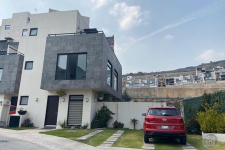 VENTA CASA EN FRACCIONAMIENTO REVA LAGO ESMERALDA | EasyAviso