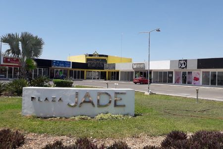RENTA DE LOCAL EN PLAZA JADE | EasyBroker