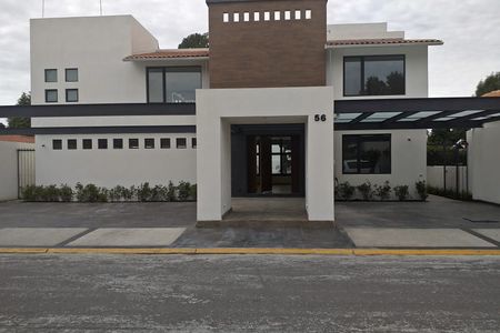 RESIDENCIA A ESTRENAR EN METEPEC | EasyBroker