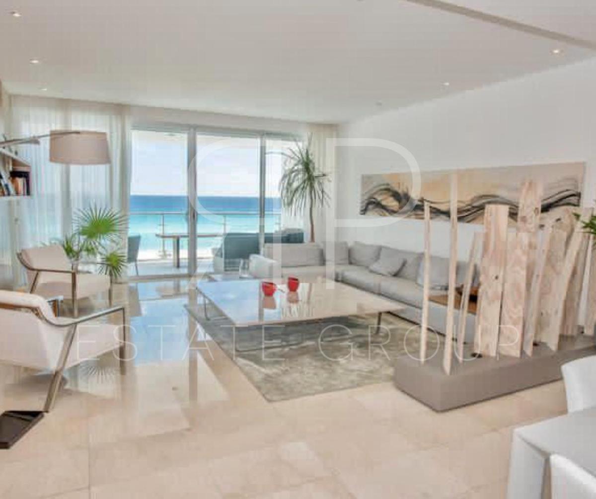 Exclusivo departamento en venta en Cancún frente al mar, Emerald Residential. | EasyBroker