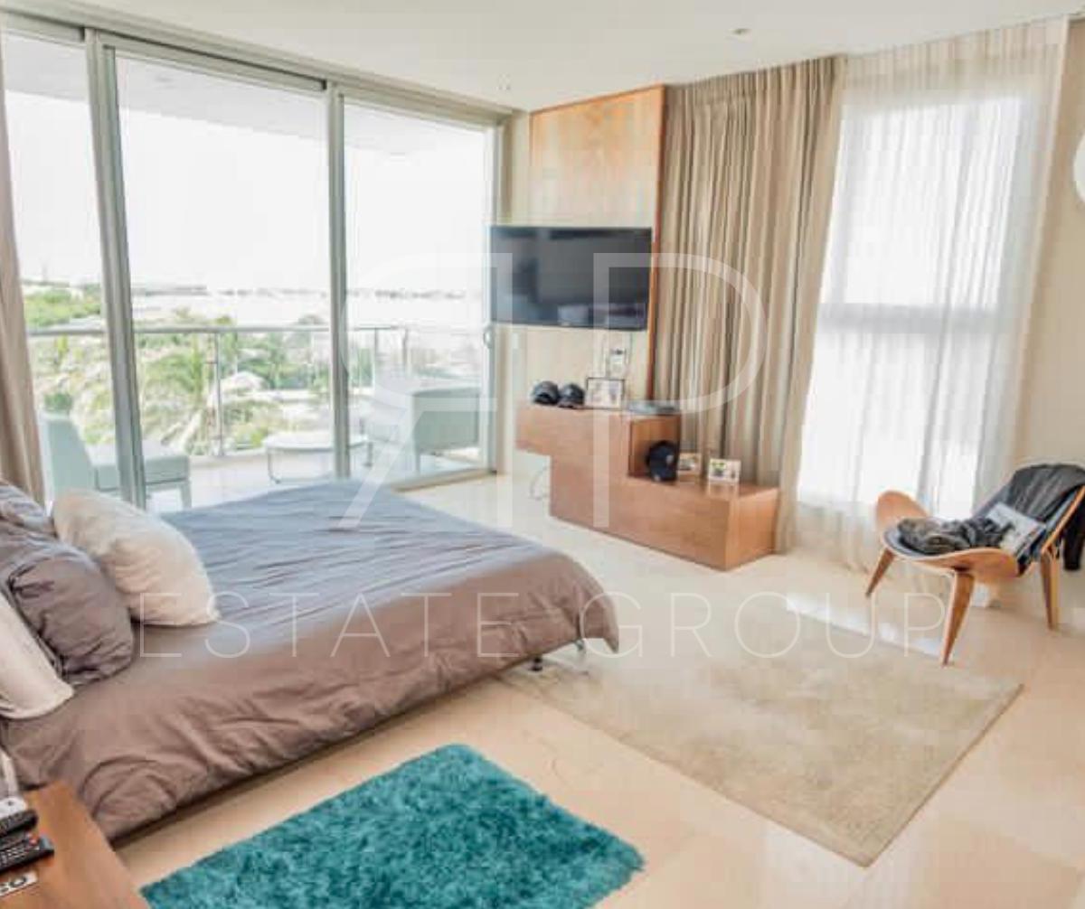 Exclusivo departamento en venta en Cancún frente al mar, Emerald Residential. | EasyBroker
