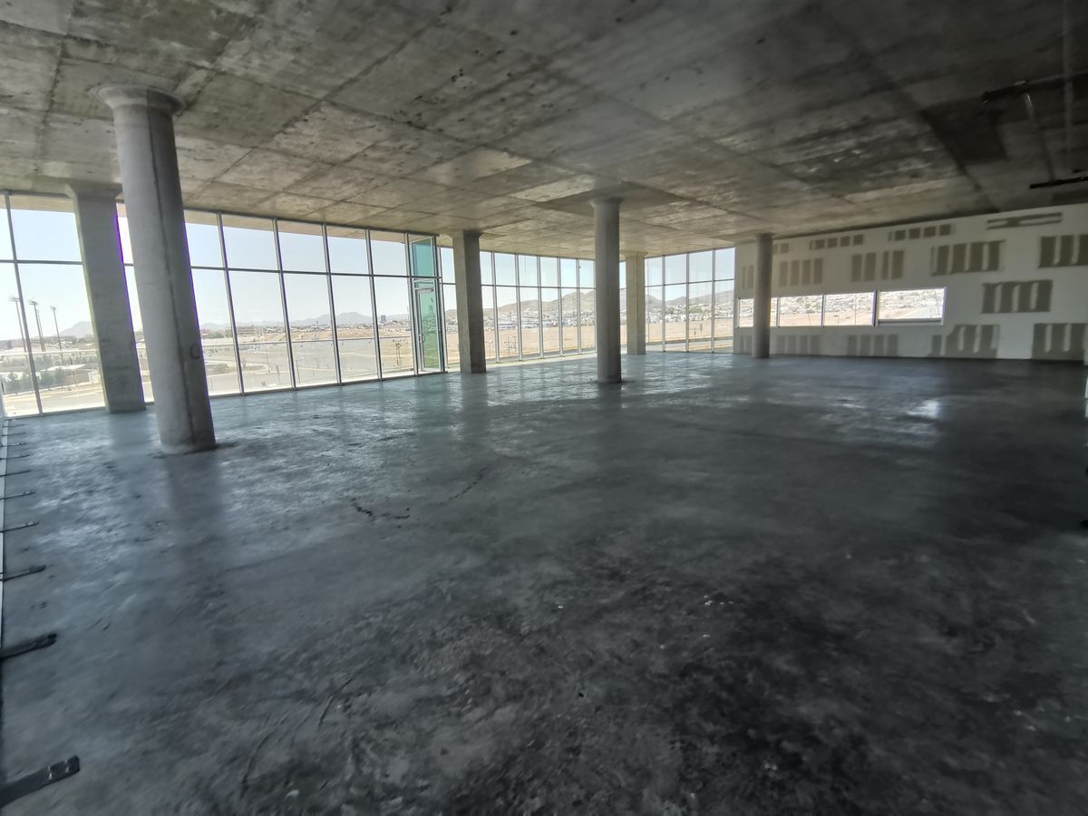 Edificio Kronos : Espacios Disponibles | EasyBroker