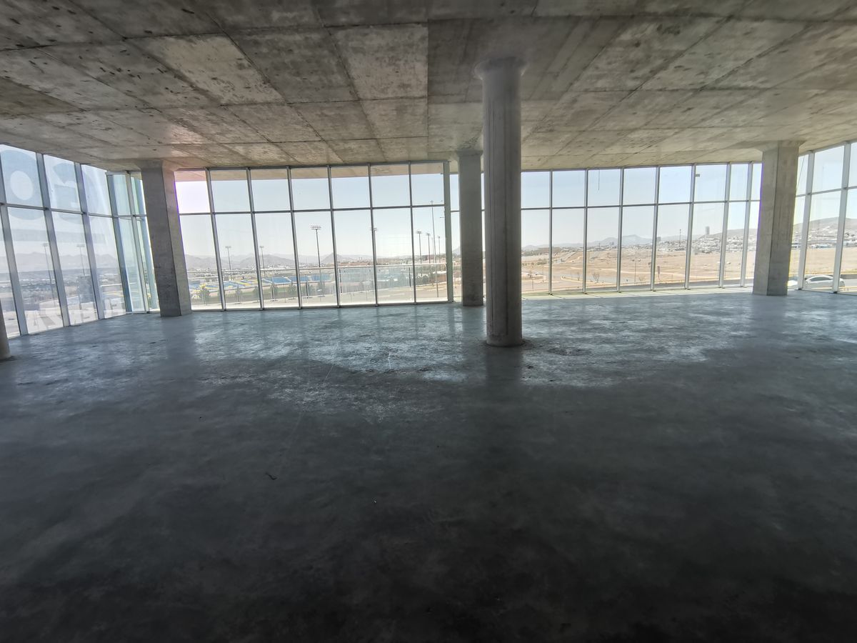 Edificio Kronos : Espacios Disponibles | EasyBroker