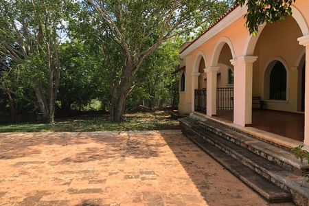 Buen precio, Casa tipo Quinta en venta en Cholul, Mérida, Yucatán ...