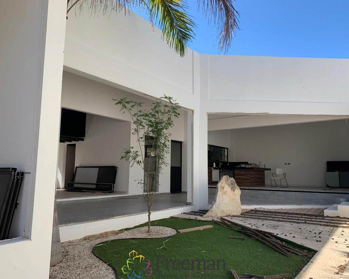 IF1482 CASA EN VENTA EN YUCATAN COUNTRY CLUB | EasyBroker