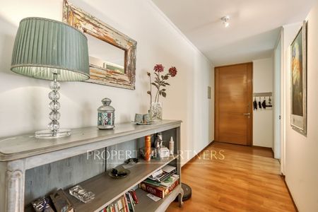 Luminoso departamento con excelente conectividad | EasyBroker