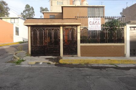 CASA EN ESQUINA, BELLISIMA EN PARQUE RESIDENCIAL | EasyBroker