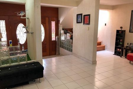 CASA EN VENTA CHILUCA ZONA ESMERALDA | EasyBroker