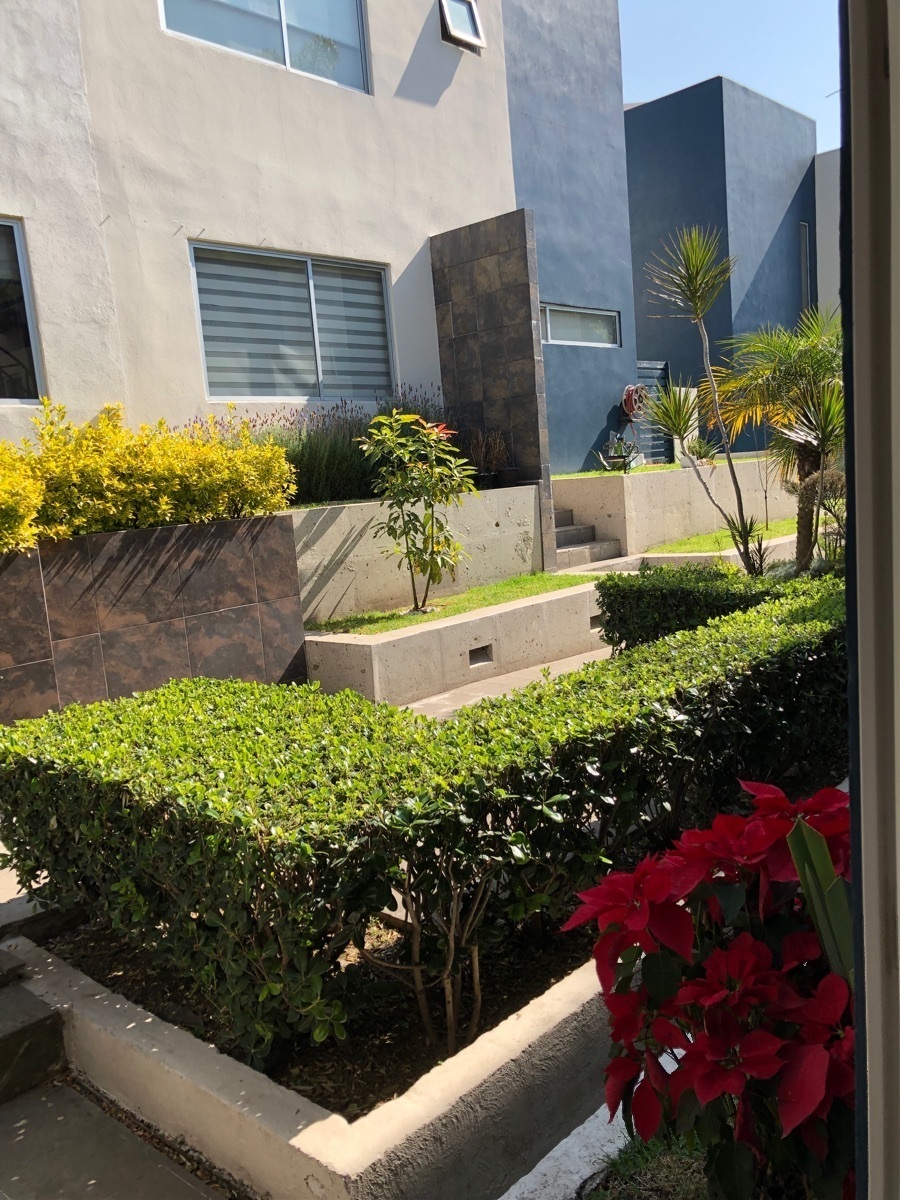 CASA CONDOMINIO RENTA PUNTA ESMERALDA ATIZAPAN | EasyBroker