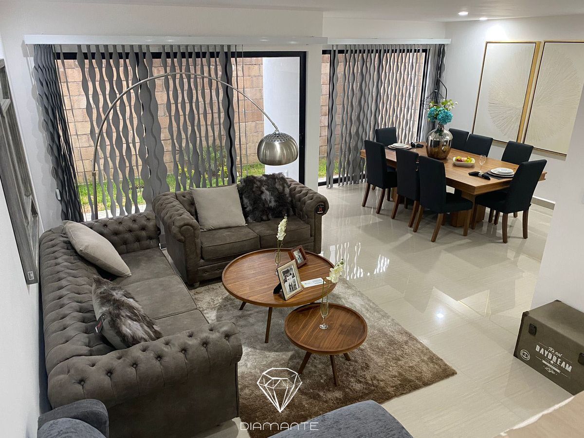 CASA EN VENTA EN LOMAS DE ANGELÓPOLIS | EasyBroker