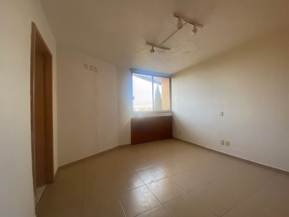 Renta entrada Cuajimalpa Hector Victoria | EasyBroker