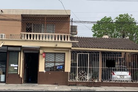 Casa en venta en fracc Bernardo Reyes | EasyBroker