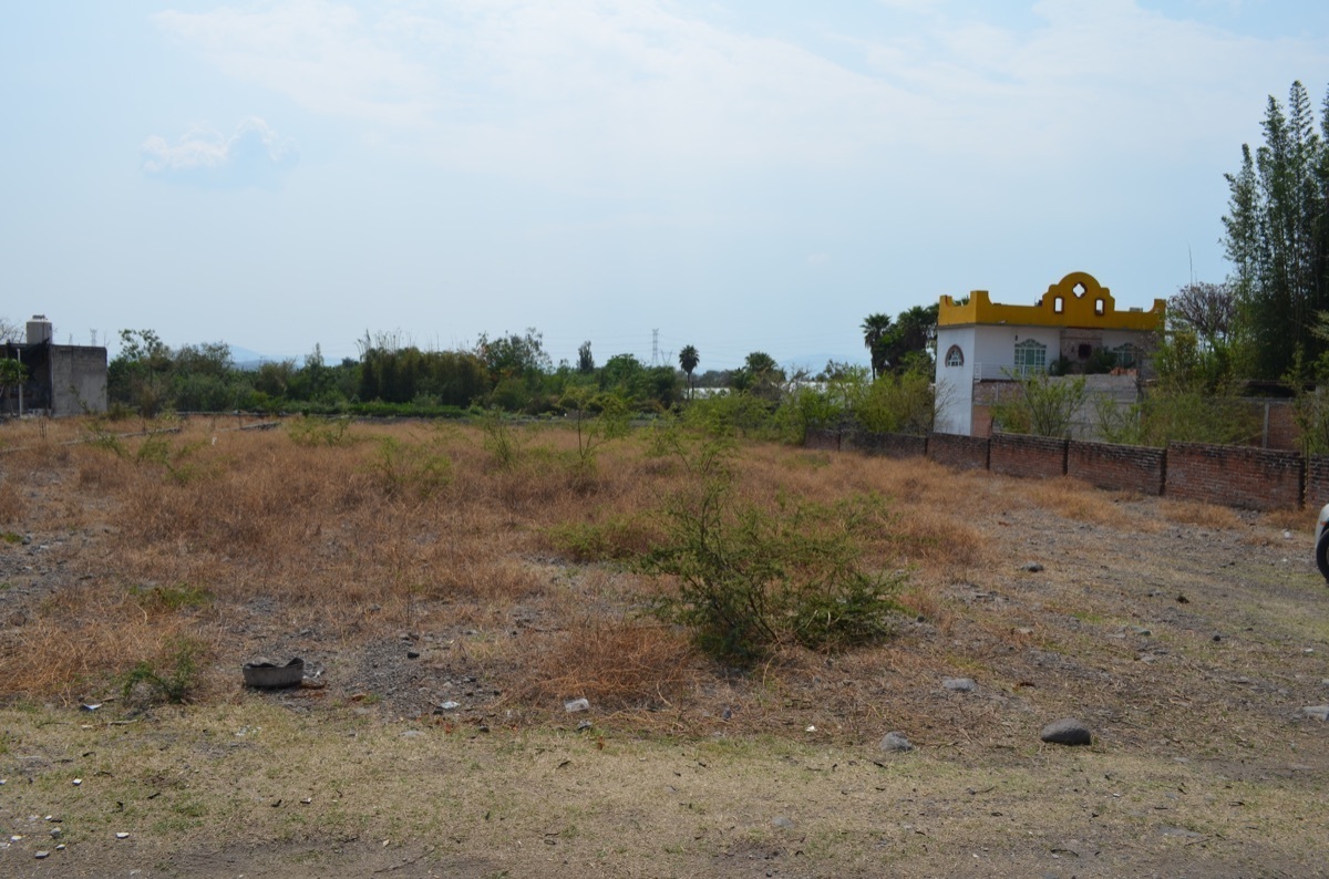 Terreno plano y rectangular | EasyBroker