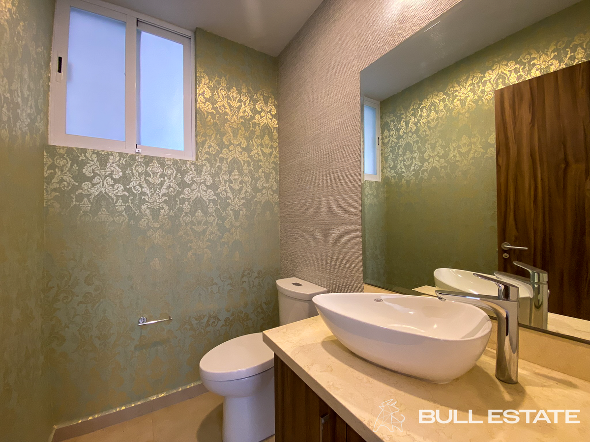 CASA EN RENTA ZIBATA HIGH GARDENS | EasyBroker