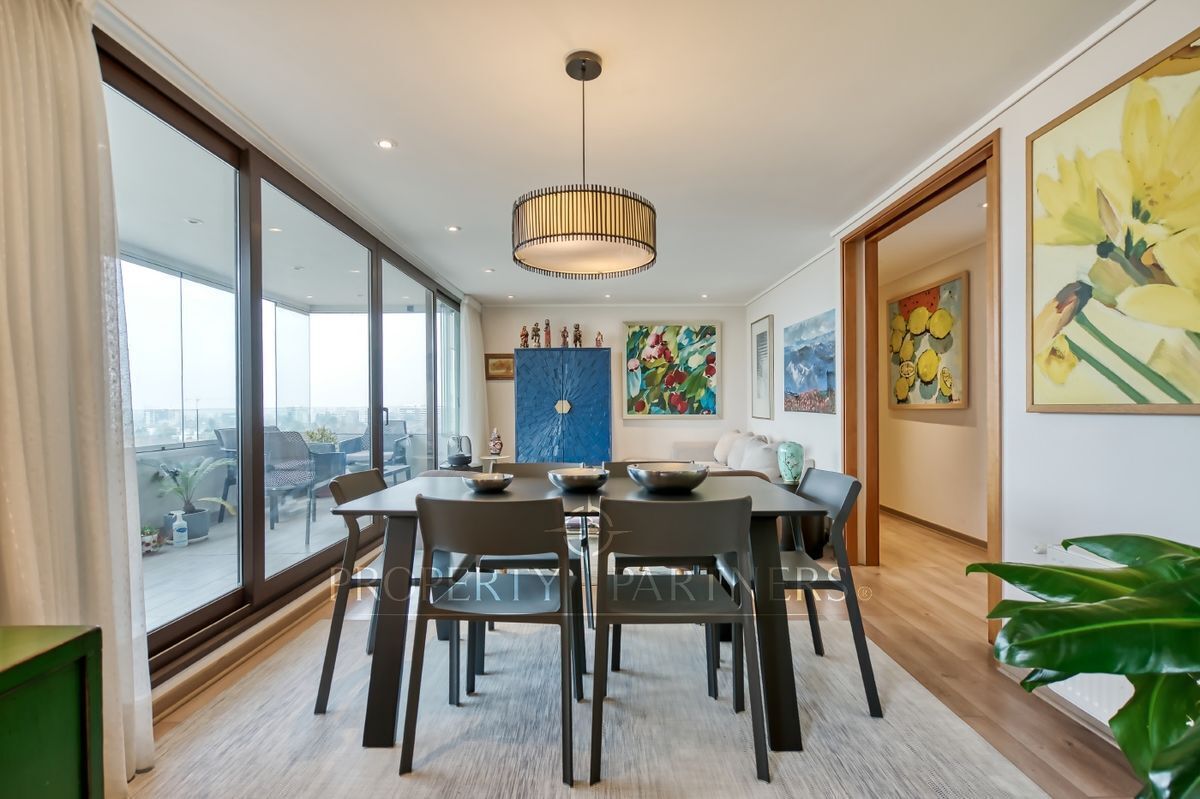 Moderno departamento con excelente vista despejada y opción de novar ...