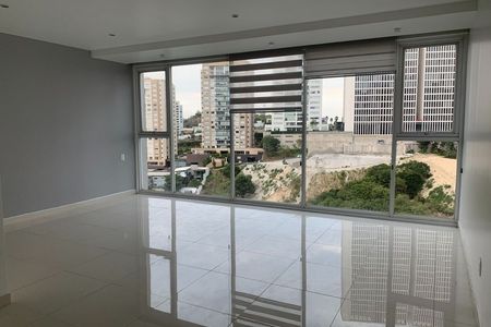 ARGENTA Bosque Real HUIXQUI 3rec y cuarto de servicio | EasyBroker