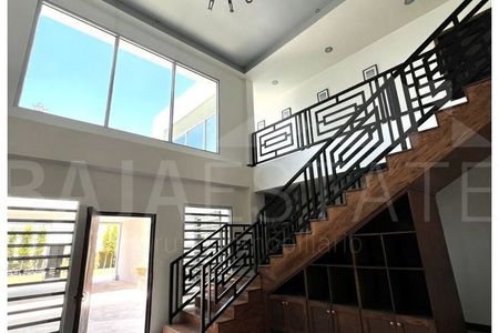 CASA EN VENTA EN CAMPESTRE MURUA TIJUANA | EasyBroker