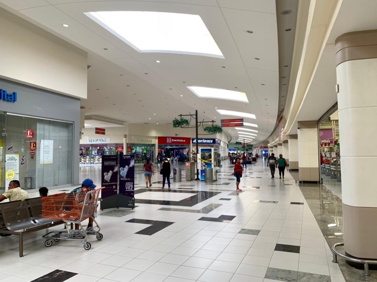 Local comercial en Plaza Sendero | EasyBroker