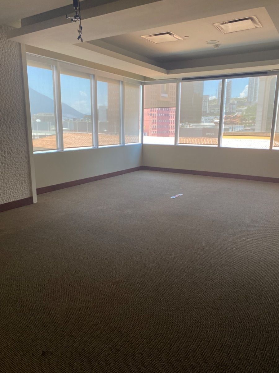 TORRE AVALANZ PISO COMPLETO | EasyBroker