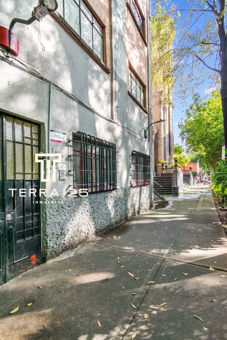 EDIFICIO COMPLETO EN VENTA EN CIRCUITO INTERIOR | EasyBroker