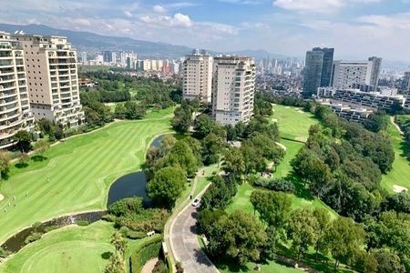 Venta Magnifico PH Club de Golf Bosques | EasyBroker