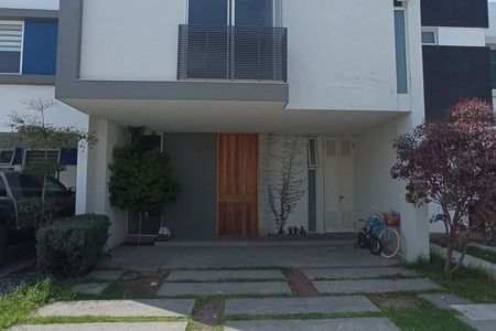 Casa en Renta, Fraccionamiento El Campestre, Coto Seneca | EasyBroker