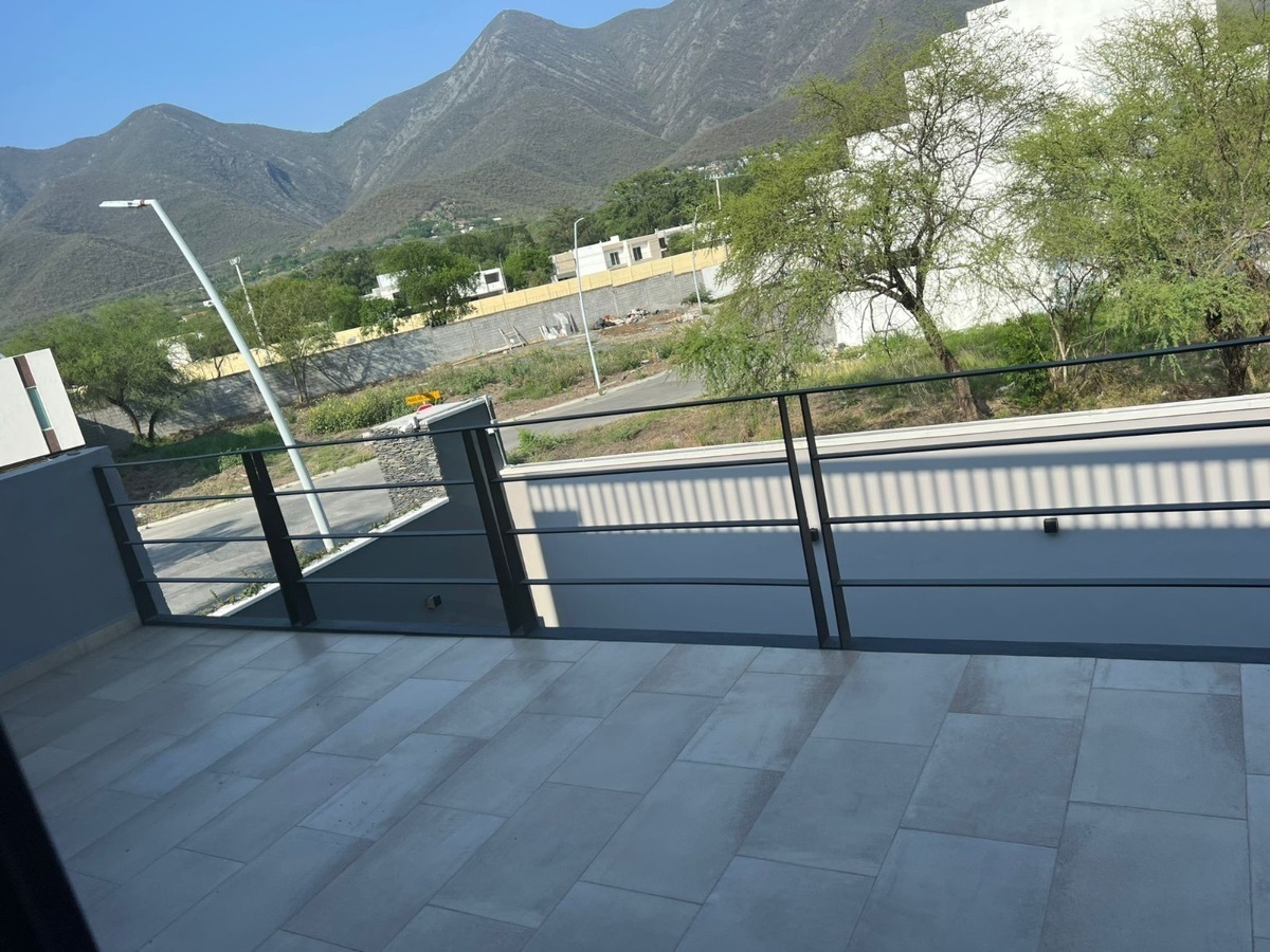 CASA EN VENTA AMORADA RESIDENCIAL | EasyBroker