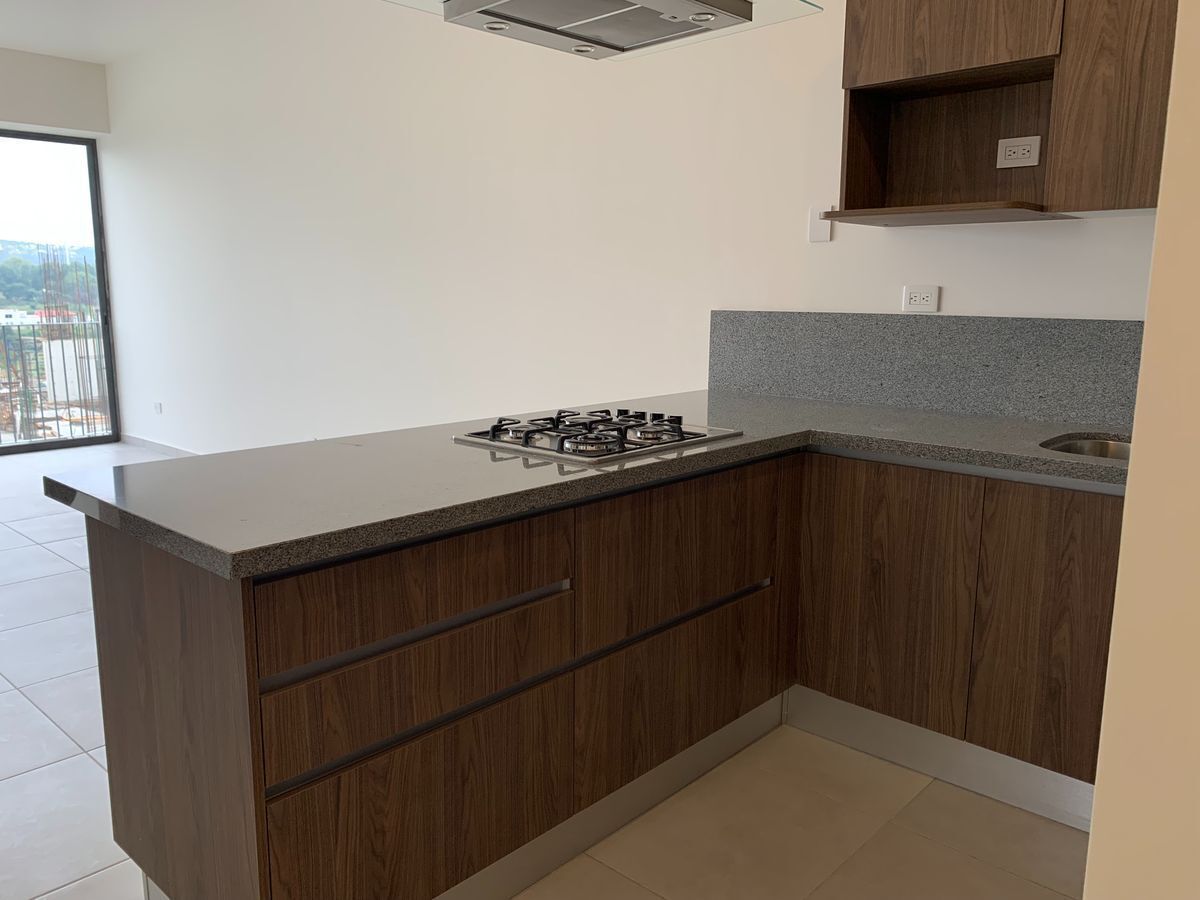 se renta departamento en Valle imperial (altures)estrenalo | EasyBroker