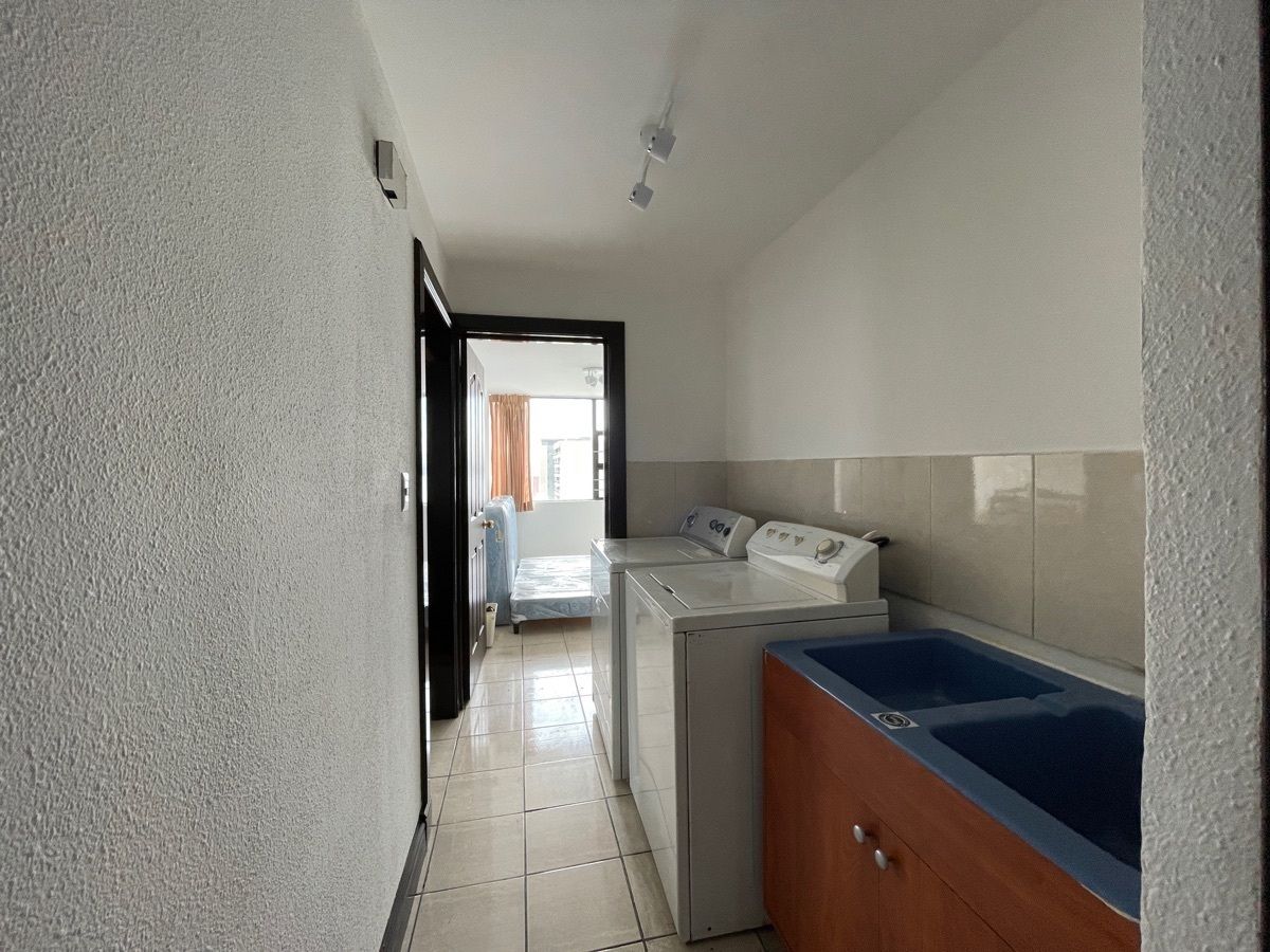 Apartamento en Alquiler/Venta Edificio Pacífica Plaza, zona 14 | EasyBroker