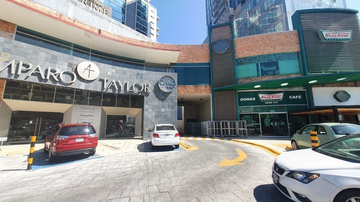 LOCAL EN RENTA EN UNICENTER ANDARES PLANTA ALTA | EasyBroker