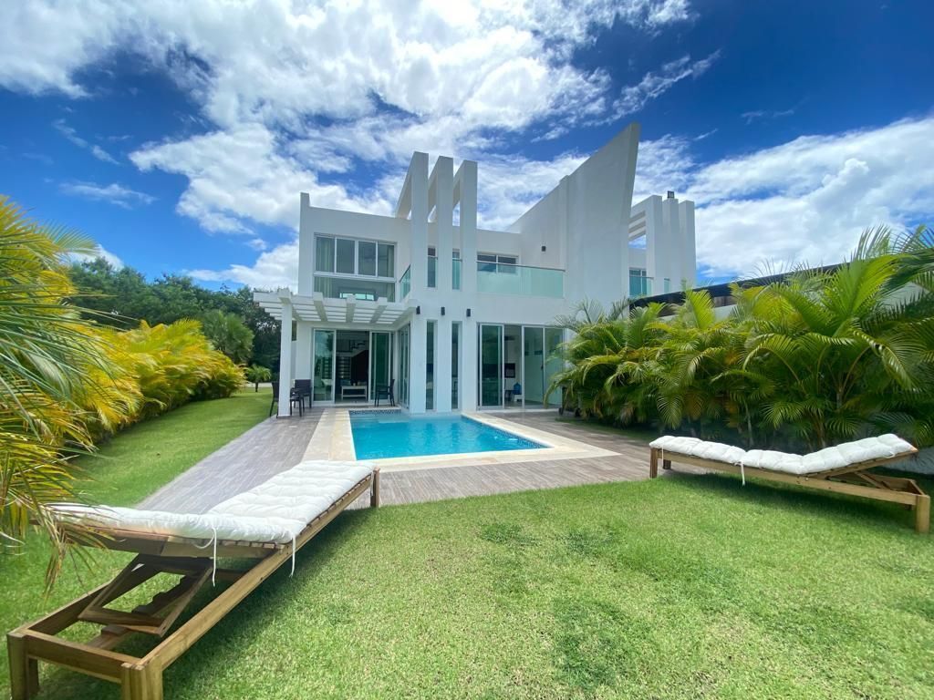 Villa en Playa Nueva Romana | EasyBroker