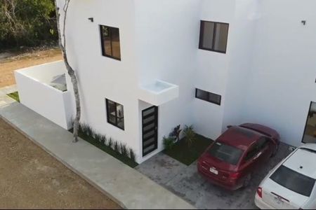 Casa con alberca en Merida, Preventa | EasyBroker