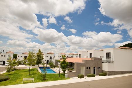Casa en Venta Queretaro, Corregidora, Fracc. El Condado | EasyBroker
