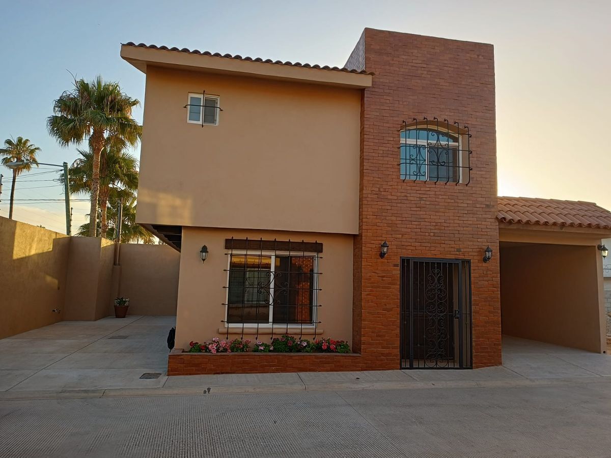 Casa en renta-Playas de Rosarito- en privada. | EasyBroker