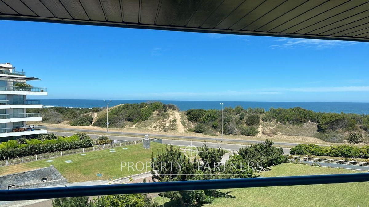 Alquiler Temporada Marigot Vista al mar en Playa Brava en Punta del Este, Maldonado | Property ...
