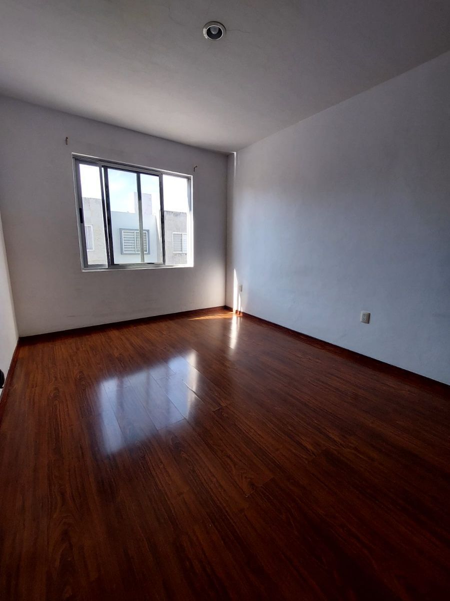 Casa en renta en El Colli Urbano - Volcán Quinceno | EasyBroker