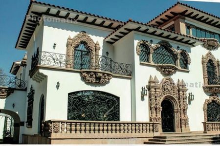 Casa estilo Barroco Californiano en Lomas de Chapultepec, Ciudad de ...