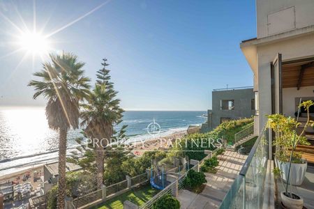 Insuperable vista al mar. Casa remodelada de 3 pisos | EasyBroker