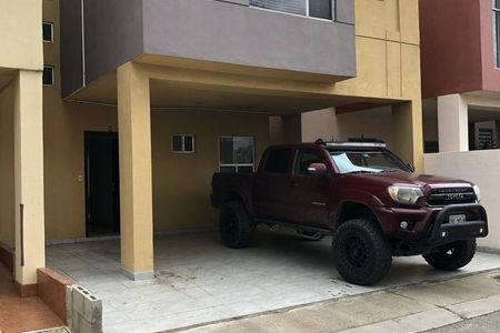 se renta casa en fracc. puerta del rio en 3ra etapa rio tijuana ...