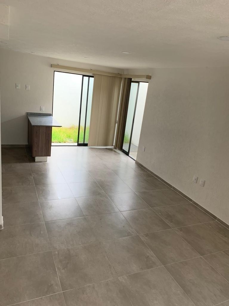 Casa en Fraccionamiento Adamar, Dentro de Coto | EasyBroker