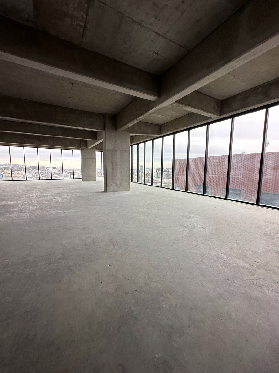 RENTA DE OFICINAS EN CORPORATIVO TORELA. | EasyBroker