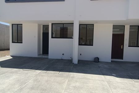 Casa en Zimalta , Estudio con baño completo en planta baja | EasyBroker