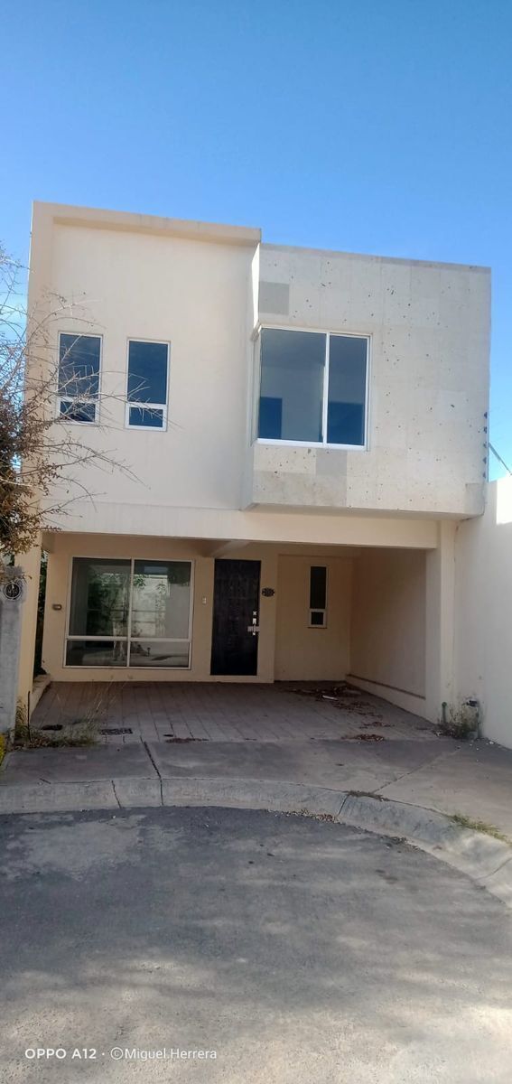 Casa en venta en Dream Lagoons (Crystal Lagoon), Apodaca | EasyBroker