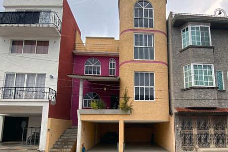 Venta de Casa en Los remedios Naucalpan de Juárez Edo. Méx. | EasyBroker