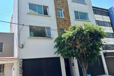 VENDO DEPARTAMENTO CON ACABADOS MODERNOS EN LOMAS VERDES | EasyBroker